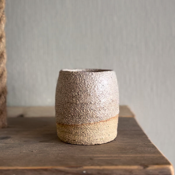 JK PORCELAIN SCANDI ROUGH CAST POT JK POTTERY – TUSKcollection